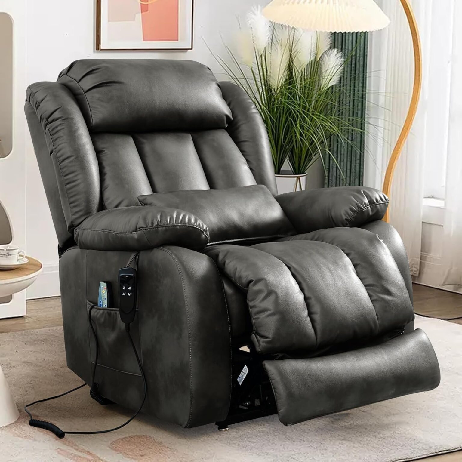 4 Best Genuine Leather Recliners for your Home • Recliners Guide